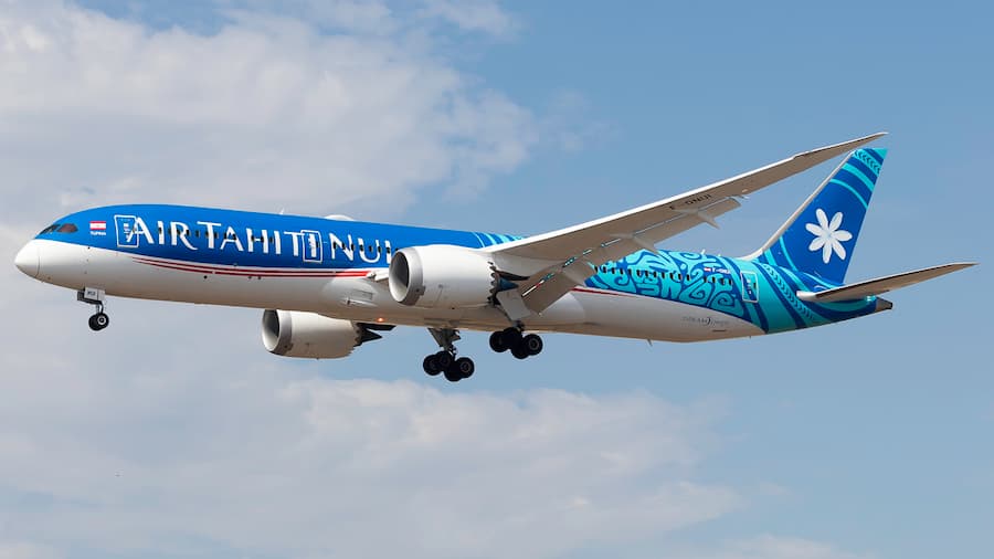 Boeing 787-9 vs Airbus A380-800 Comparison | WebFlite